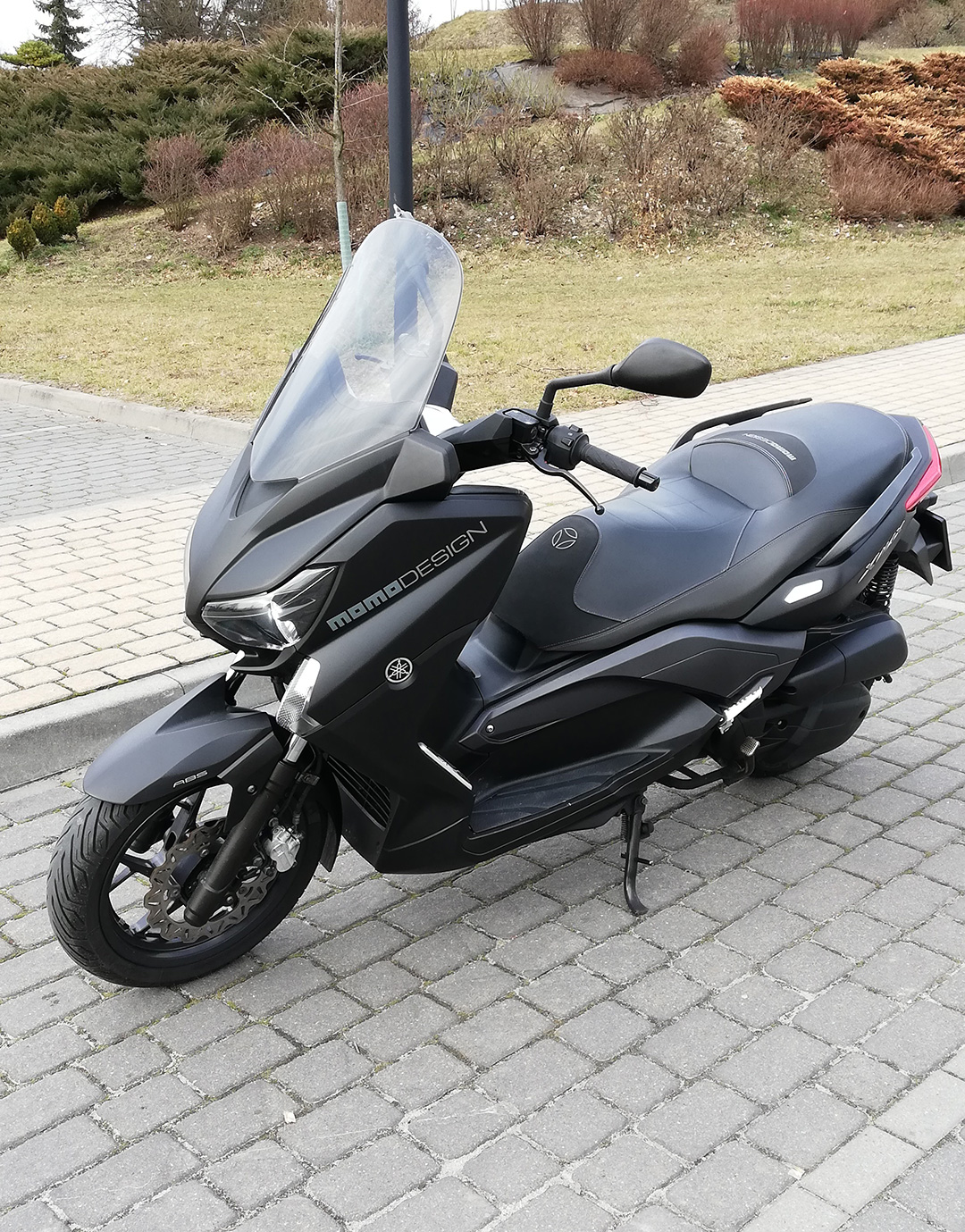 Yamaha X-max 125 MOMO Design – Baza Skradzionych Motocykli